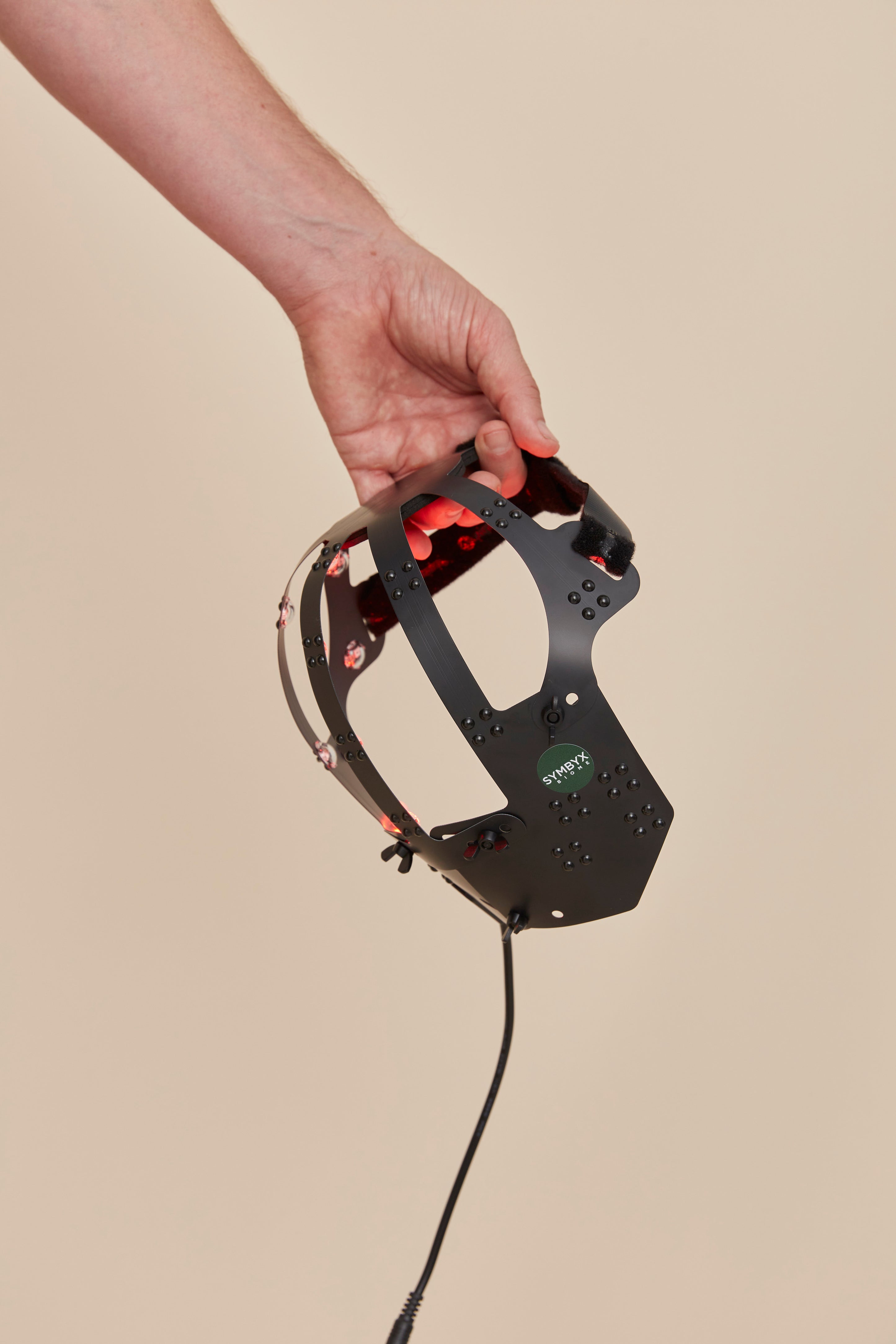 SYMBYX Neuro - Red Light Therapy Helmet At Home – SYMBYX Biome