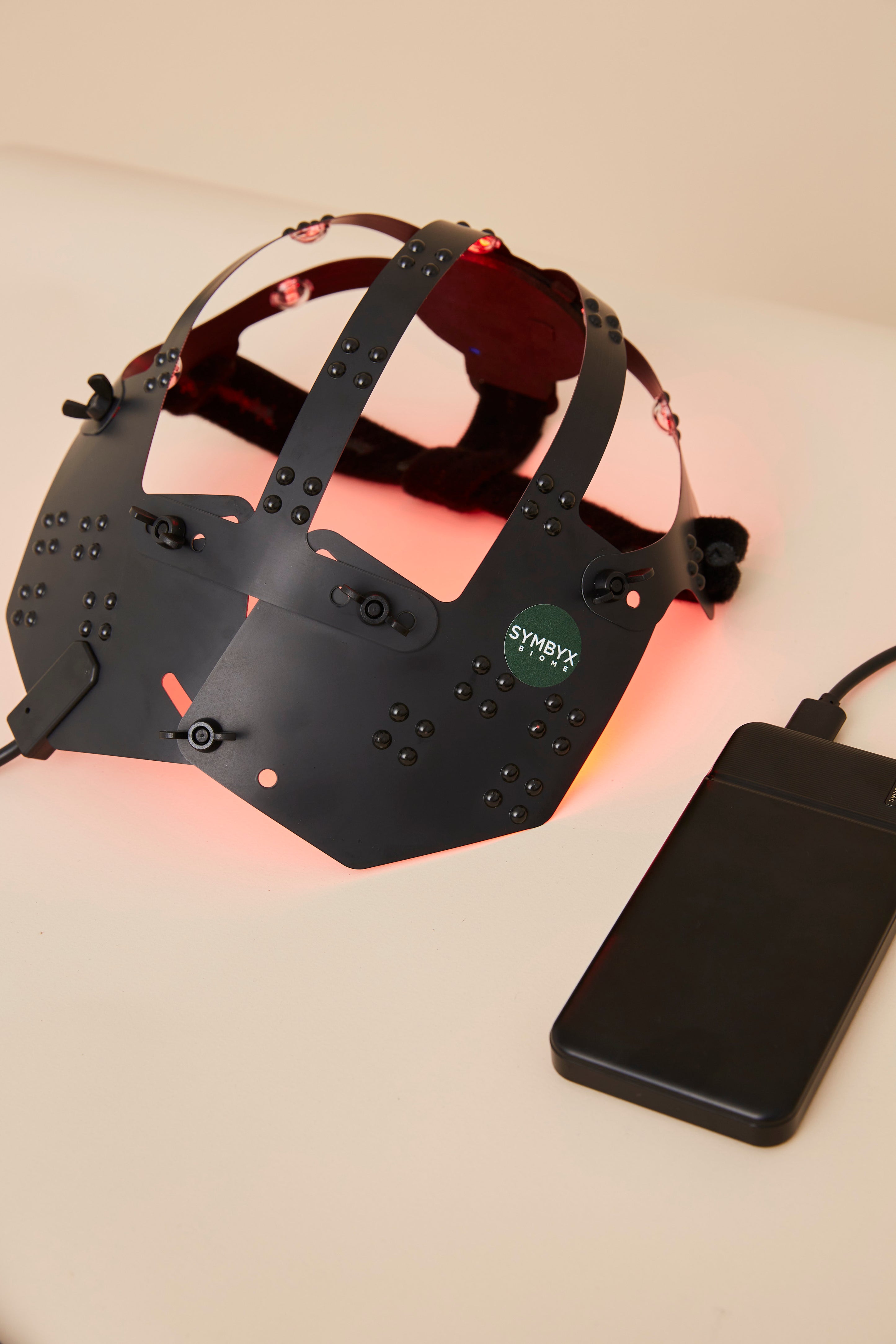 SYMBYX Neuro - Red Light Therapy Helmet At Home – SYMBYX Biome