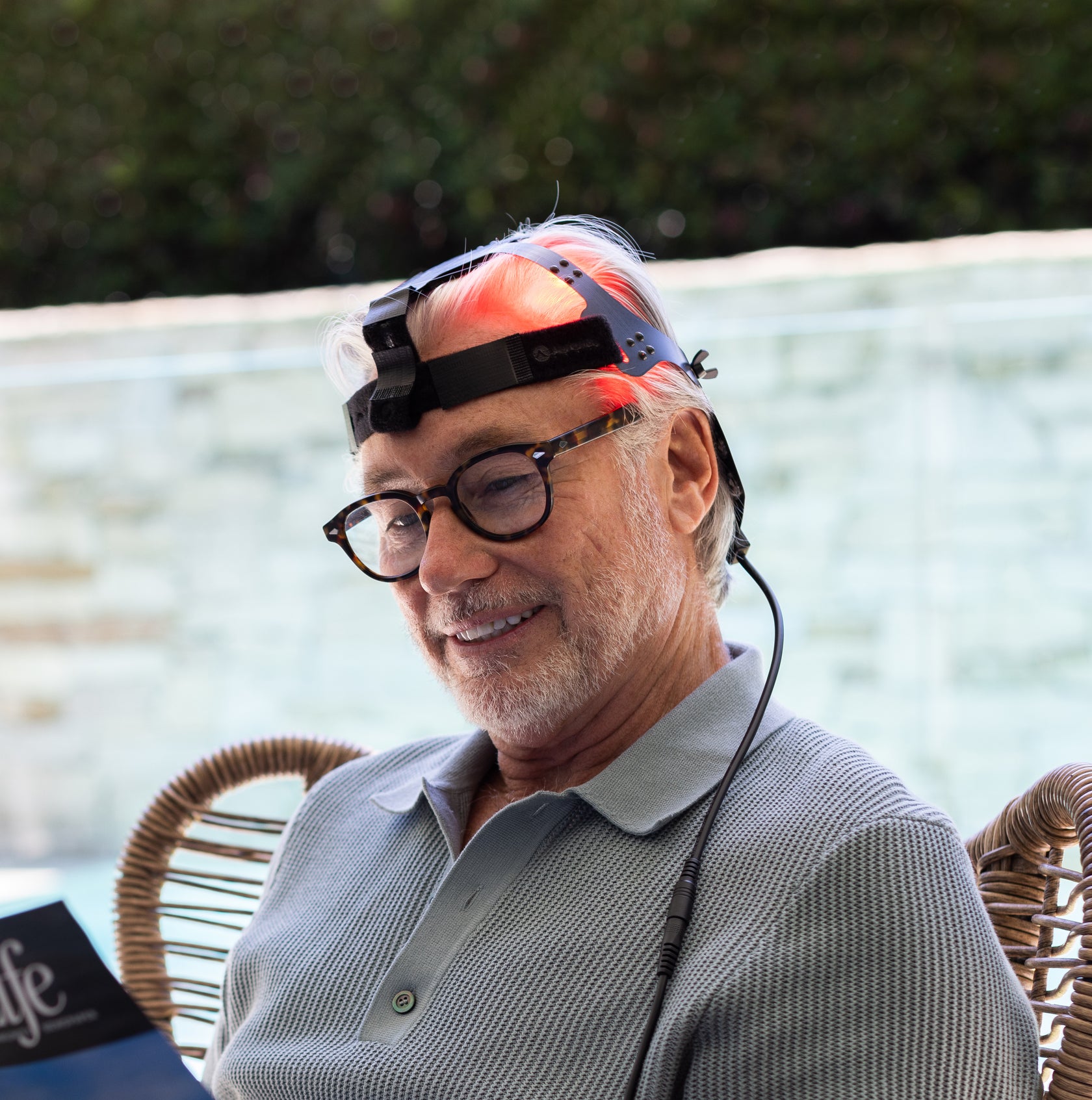 SYMBYX Neuro - Red Light Therapy Helmet At Home – SYMBYX Biome